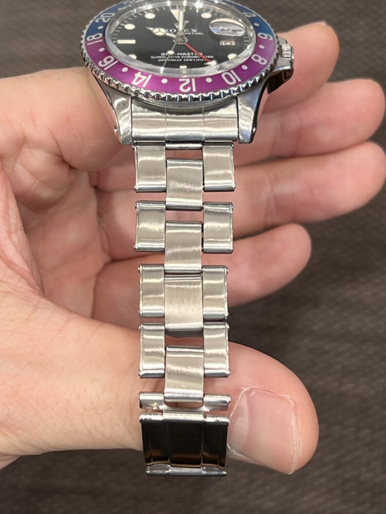 鮮やかなフクシャベゼル ｜ ロレックス【Q-Snap】