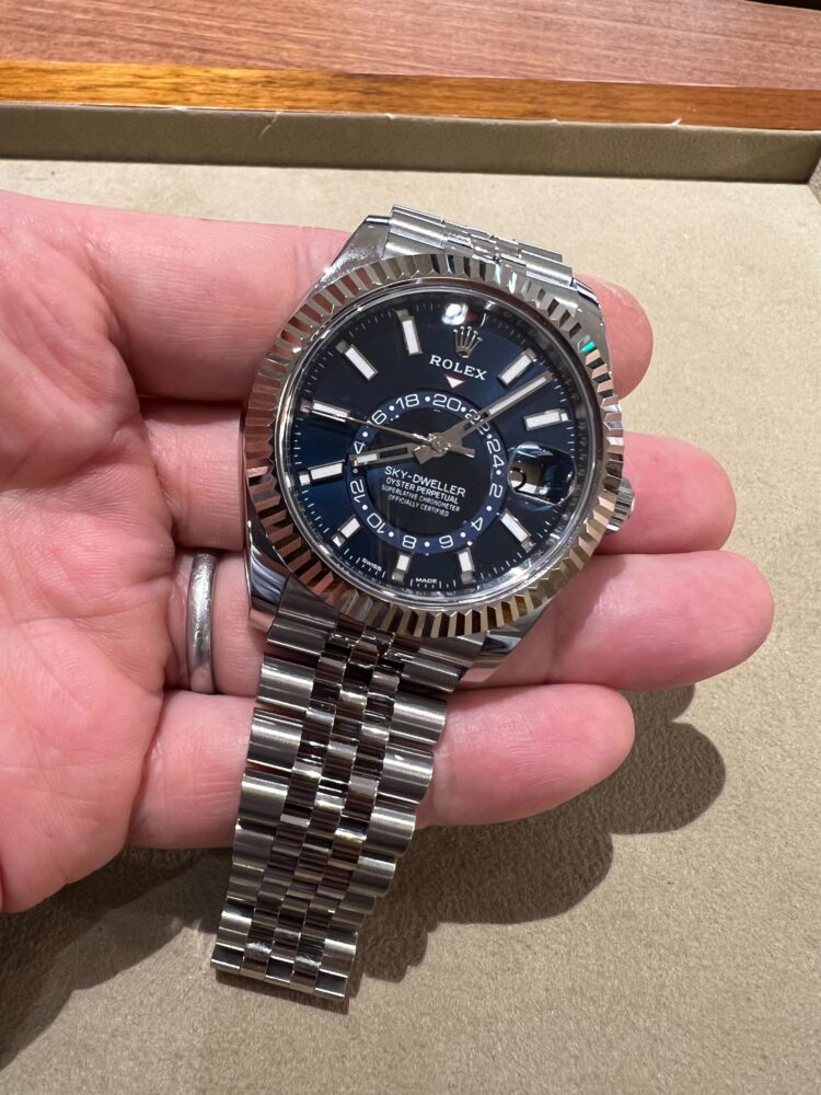 機械好きにはたまりません。ベゼルコンディションも良好です。 ｜ ロレックス【Q-Snap】